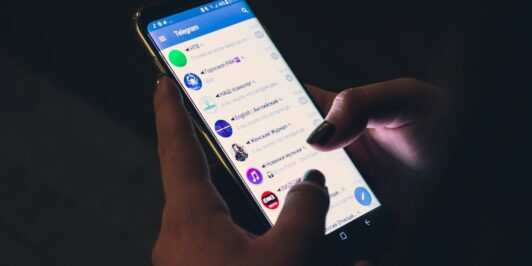 How to send a message to an unsaved contact on Telegram