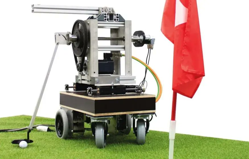 To line up putts, this golf robot employs a Microsoft Kinect camera and ...
