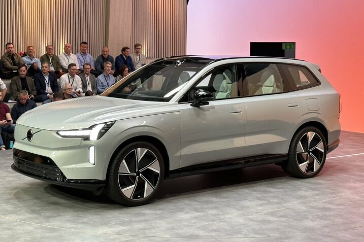 Volvo Unveils EV Masterpiece: The ES90, a Sustainable Flagship Sedan