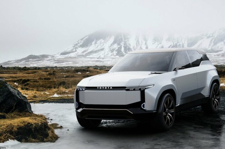 Introducing the All-Electric Toyota Land Cruiser Se: A Modern Urban ...