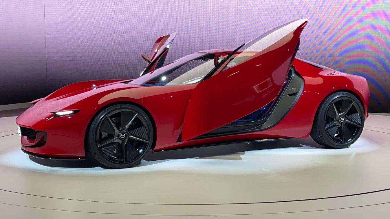 Mazda Forms Team to Develop Engines, Teasing RX-7 Enthusiasts