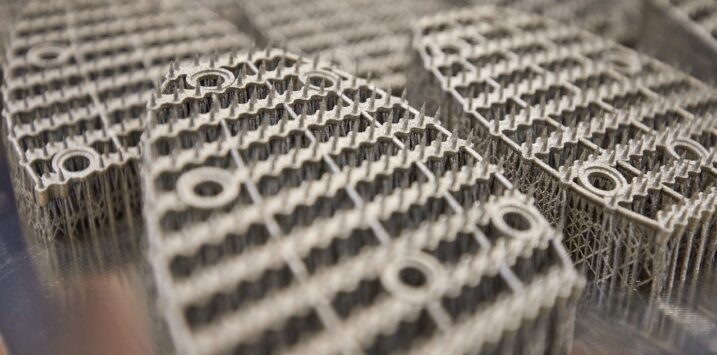 Customised spike plates from BMW Group 3D printing accelerate the ...