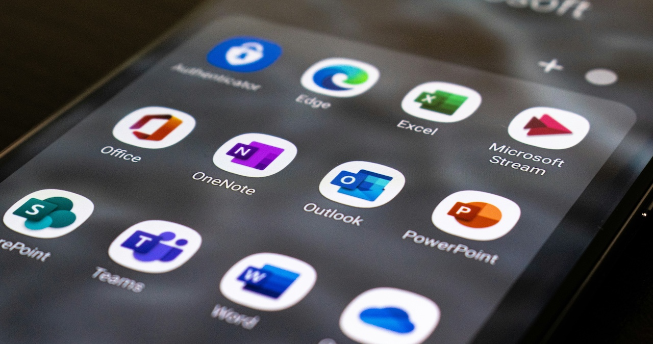 How To Edit Your Signature In Outlook Across The Desktop And Web Applications.